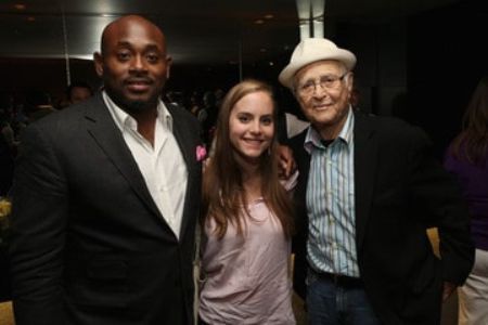 Madeline Lear - Age, Boyfriend, Father Norman, Net Worth, Movies, Mother, Siblings, Twin, Family ...