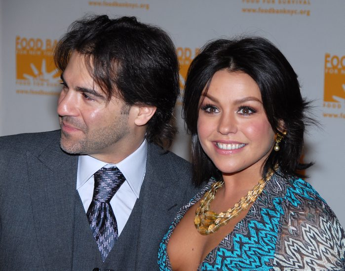Find out about the Marriage life of Television Personality Rachel Ray