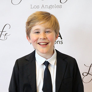 Casey Simpson | Bio - wiki, affair, married, Gay with age, height, and more